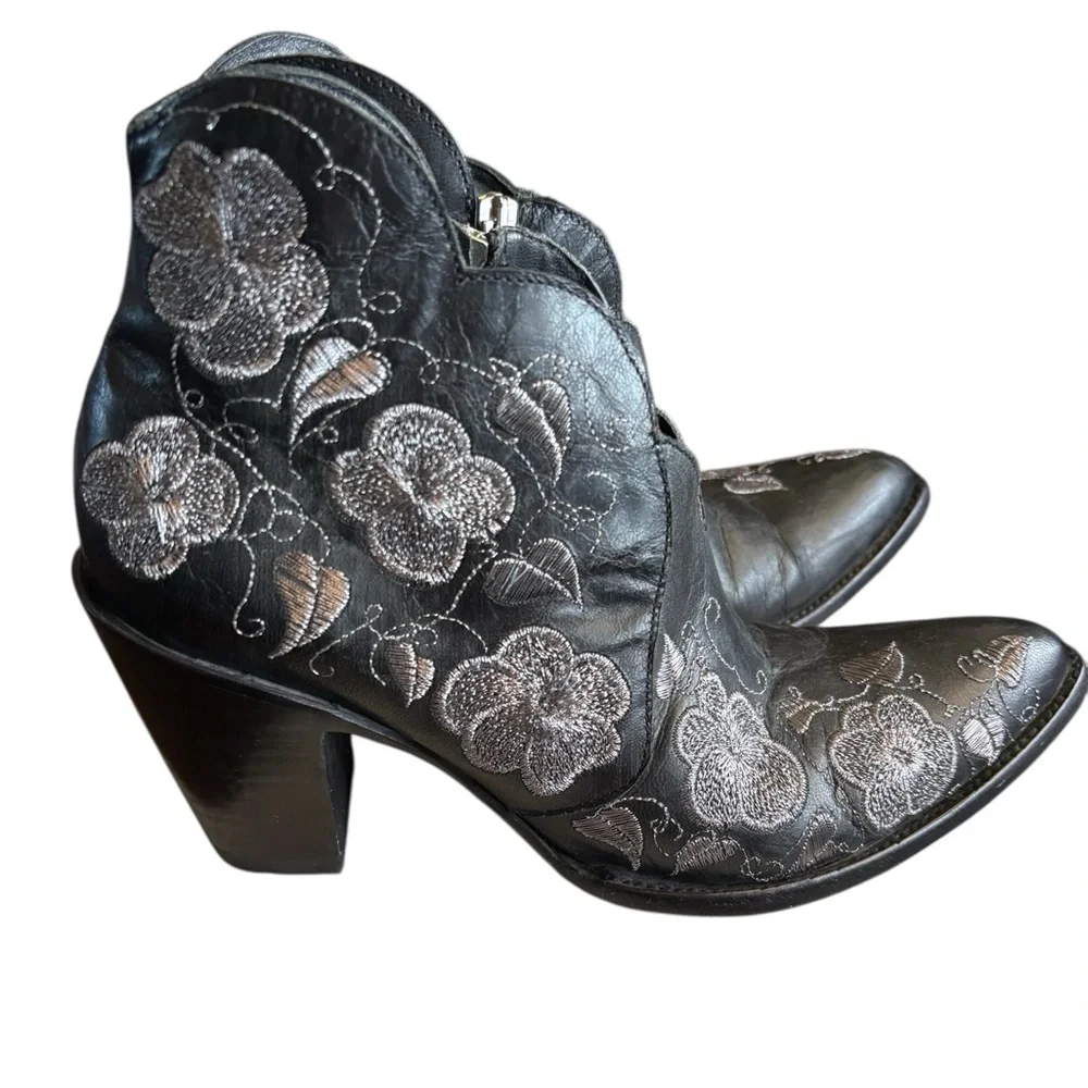 Old Gringo | Shoes | Old Gringo Black And Gray Embroidered Ankle Boots ...